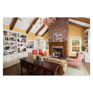 Cross Living Room - Traditional - Living Room - Los Angeles - by ...