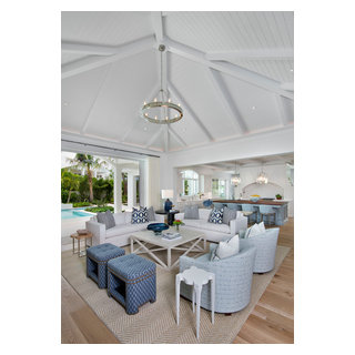 Custom Coastal Cottage - Морской - Гостиная - Другое - от эксперта ...