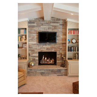 Dry Stack Stone Veneer Fireplace - Traditional - Living Room - Chicago ...
