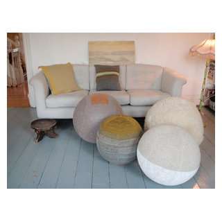 EXAMPLES OF BESPOKE SEATING SPHERES AND CUSHIONS - Contemporary ...