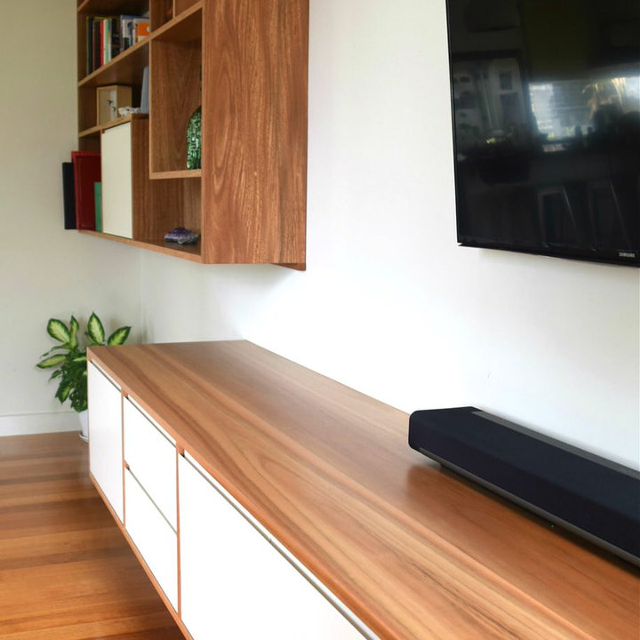Entertainment Unit Floating Shelves - Photos & Ideas | Houzz