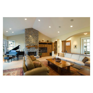 Gallery - Living Room - Austin - by Innovative Home Solutions | Houzz