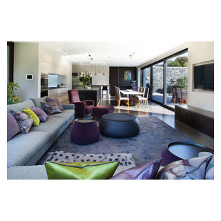 Garden House set in Lush 3 Acre Site Within an Area of Townscape ...