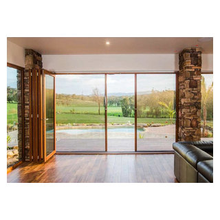 Large Manual Retractable Wall Systems - Classique - Salon - Kansas City ...