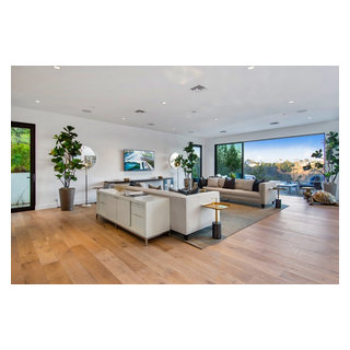 Linda Flora Drive - Living Room - Los Angeles - by High End Staging ...