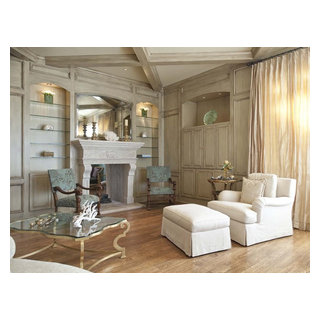 Living Room - Traditional - Living Room - Dallas - by CDA Interior ...