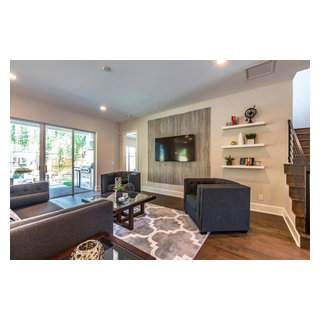 Living Room - Farmhouse - Living Room - Orlando - by LunDev Custom ...