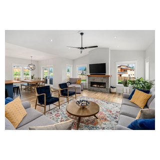 Marble Bay Lakehouse - Farmhouse - Living Room - Vancouver - by Made To ...