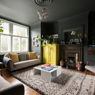 75 Beautiful Victorian Living Room with Green Walls Ideas & Designs ...