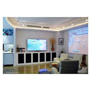 Motorized shade doubles as projection screen - Contemporary - Living ...