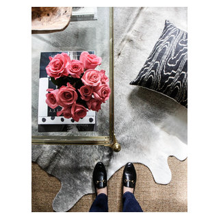 Oak Reno - Farmhouse - Living Room - Chicago - by User | Houzz