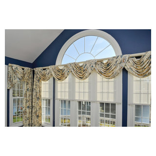 panels and swags - Living Room - Philadelphia - by At Home Designs | Houzz