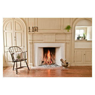 Paper Mill House - Traditional - Living Room - Philadelphia - by Archer ...