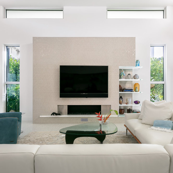 Asymmetrical Fireplace - Photos & Ideas | Houzz