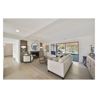 Sharon Oaks - Transitional - Living Room - San Francisco - by Napoleon ...