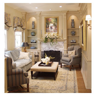 Showcase 2004 - Traditional - Living Room - Los Angeles - by Reaume ...
