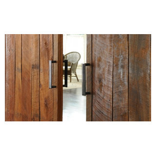 Southern-inspired Decorative Hardware By Rocky Mountain Hardware ...