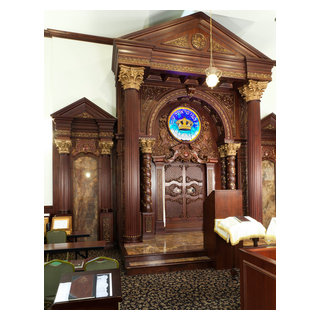 Synagogue NY - Traditional - Living Room - New York - by WL Kitchen ...
