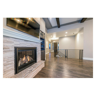 Timber Frame Ranch - Living Room - Denver - by NoCO Custom Homes | Houzz NZ