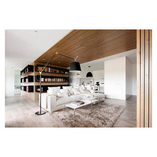 Transversal Expression – House in Barcelona - Modern - Living Room ...