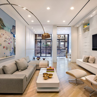 Asymmetrical Living Room | Houzz