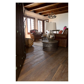 Villa Rockledge - Rustic - Living Room - Orange County - by DUCHATEAU ...