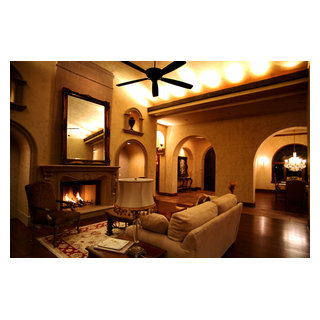 Water Front Lakeway Texas - Mediterranean - Living Room - Austin - by ...