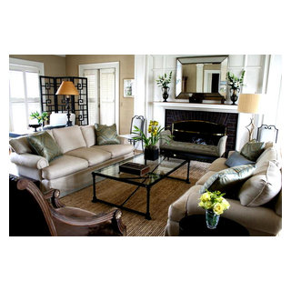 West Hills Living Room - Traditional - Living Room - Portland - by ...