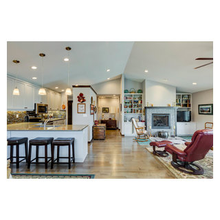 Zimmerman Residence - Craftsman - Living Room - Seattle - by Cascade ...