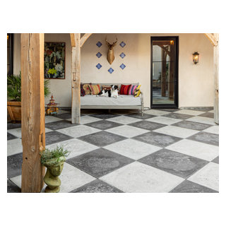 2019 Phoenix Arizona Residence - Southwestern - Patio - Phoenix - by ...