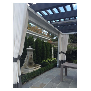 Atherton Outdoor panels with Inset Track - Classique - Terrasse et ...