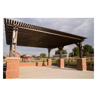 Beacon Light Timber Frame - Traditional - Patio - Boise - by ShadeWorks ...