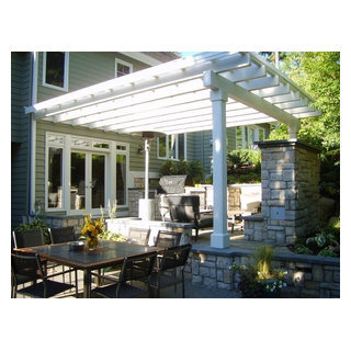 Bellevue Outdoor Kitchen by Environmental Construction, Kirkland, WA ...
