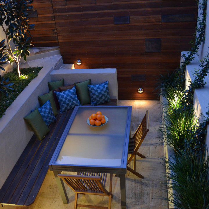 75 Beautiful Tiny Courtyard Home Design Ideas & Designs | Houzz AU