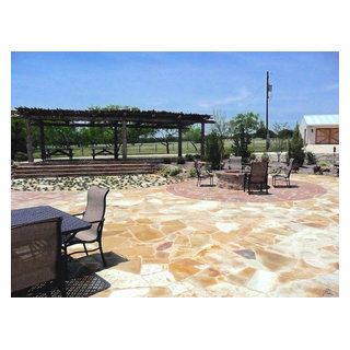 Bosque Ranch Fire Pit - Farmhouse - Patio - Dallas - by Natural ...