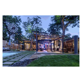 Casa Bonita - Industrial - Patio - Dallas - by Laura Juarez Baggett ...