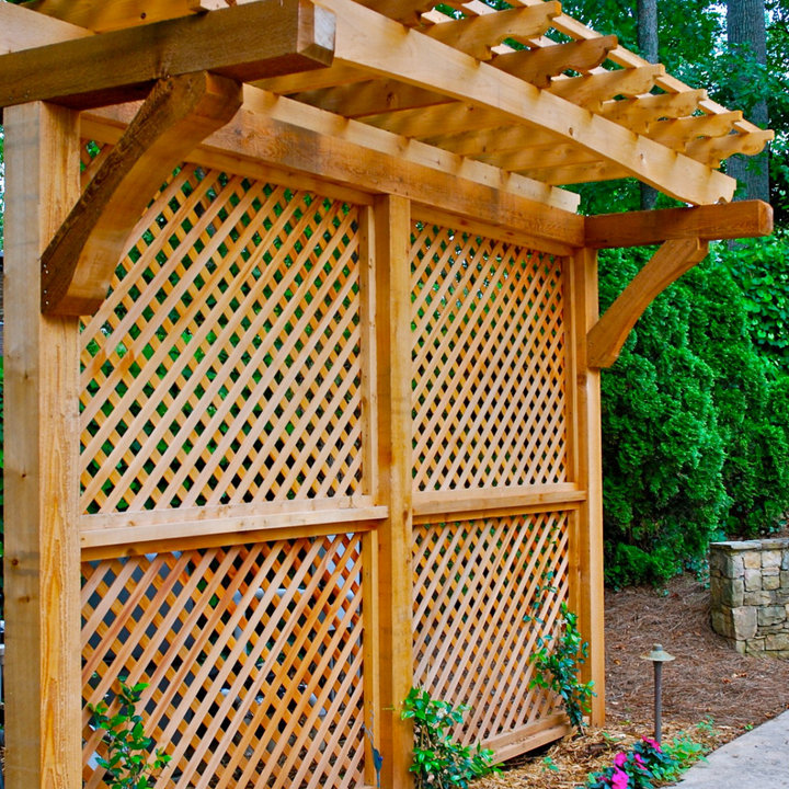 Cedar Privacy Screen - Photos & Ideas | Houzz