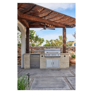 Complete Contemporary Outdoor Living West El Paso - Contemporary ...