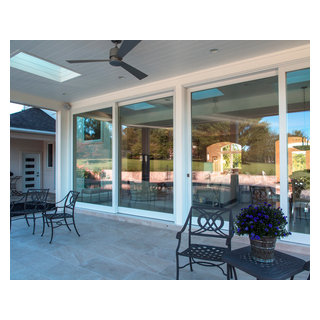 Contemporary Open Air Living Space - Contemporary - Patio ...