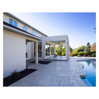 Contemporary Open Air Living Space - Contemporary - Patio ...