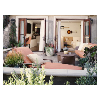 Contemporary Patio - Contemporary - Patio - Los Angeles - by Sarah ...