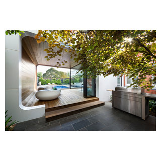 Curva House - Contemporary - Patio - Melbourne - by LSA Architects | Houzz