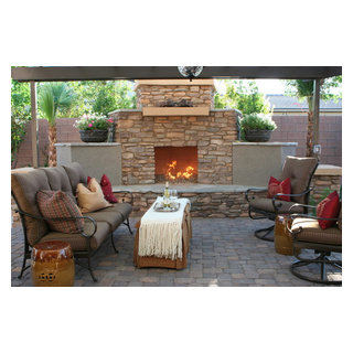 Dore & Dean A - Traditional - Patio - Las Vegas - by Green Planet ...