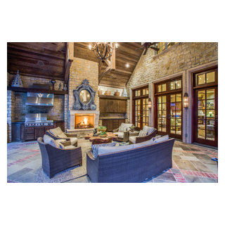 European inspired residence built by Bob Thompson & designed by Robbie ...