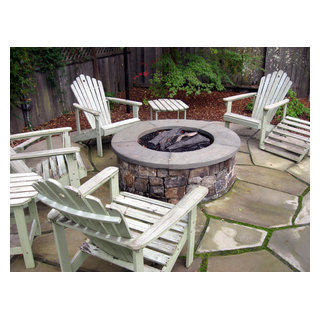 Fire Pit w/ Bluestone Cap - Traditional - Patio - San Francisco - by ...