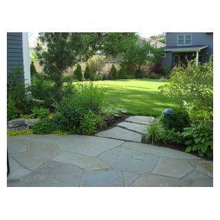 Flagstone & Irregular Shaped Natural Stone - トランジショナル - テラス・中庭 - シカゴ ...