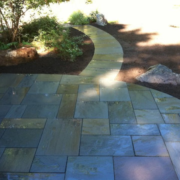 Full Color Bluestone Patio - Photos & Ideas | Houzz