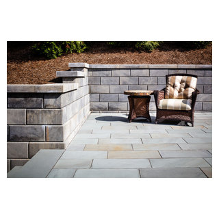 G-Force Walls - Contemporary - Patio - by Techo-Bloc | Houzz IE