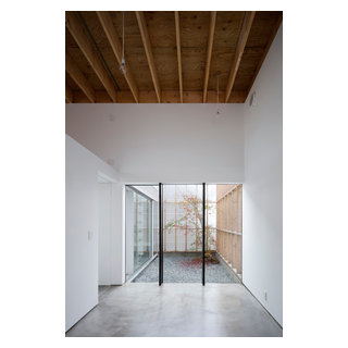 Garage Terrace House - Industrial - Patio - Kyoto - by Yoshi Architects ...