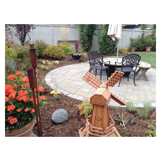 Hard and softscape come together - Traditional - Patio - Calgary - by ...